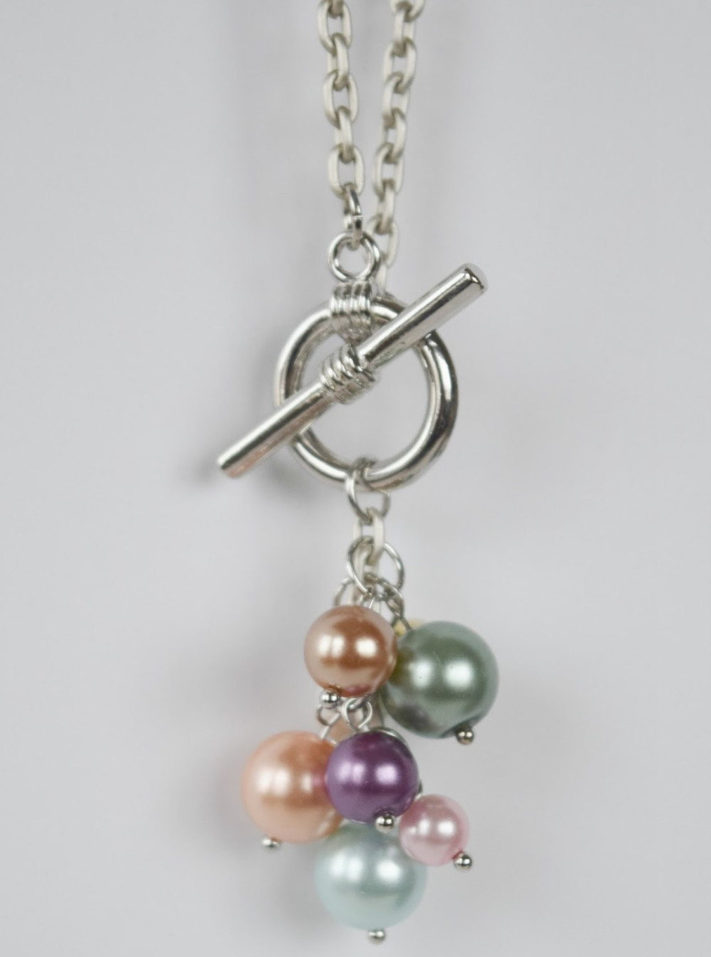 Pearl Cluster Necklace | AllFreeJewelryMaking.com Pearl Cluster Necklace | AllFreeJewelryMaking.com