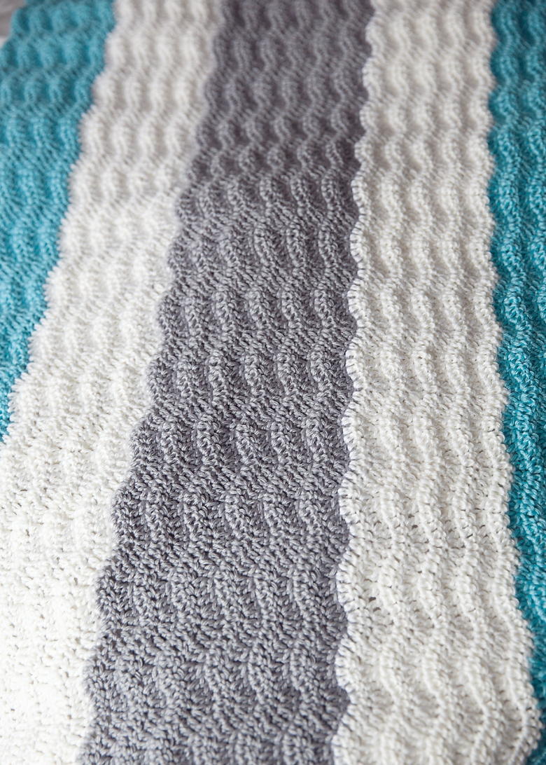 Tiny Waves Baby Blanket | AllFreeCrochetAfghanPatterns.com Tiny Waves Baby Blanket | AllFreeCrochetAfghanPatterns.com
