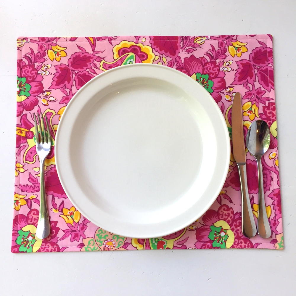 Easy Placemat Tutorial AllFreeSewing Easy Placemat Tutorial AllFreeSewing