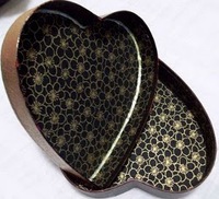 Recycled Heart Box | FaveCrafts.com