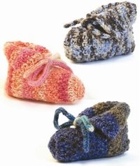 Crossover Knit Baby Booties Pattern | FaveCrafts.com