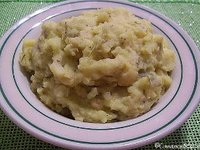 Apple Cheddar Mashed Potatoes | RecipeLion.com