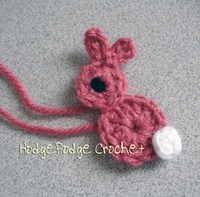 Peter Rabbit Applique | AllFreeCrochet.com