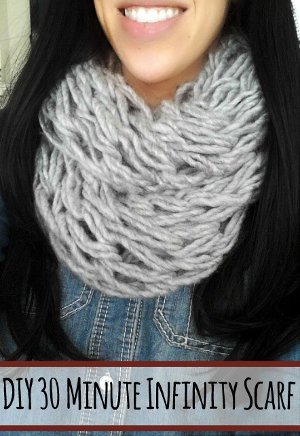 Simple Arm Knitting Patterns: The Easiest Arm Knit Scarves, Blankets ...