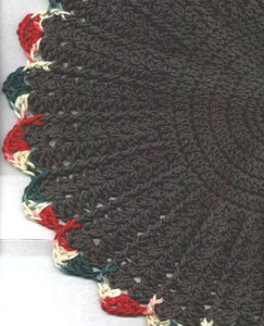 Victorian Christmas Placemat | AllFreeCrochet.com