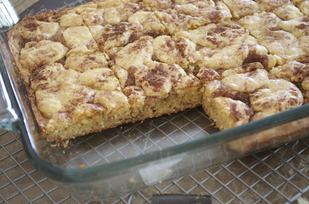 Snickerdoodle Bars | RecipeLion.com