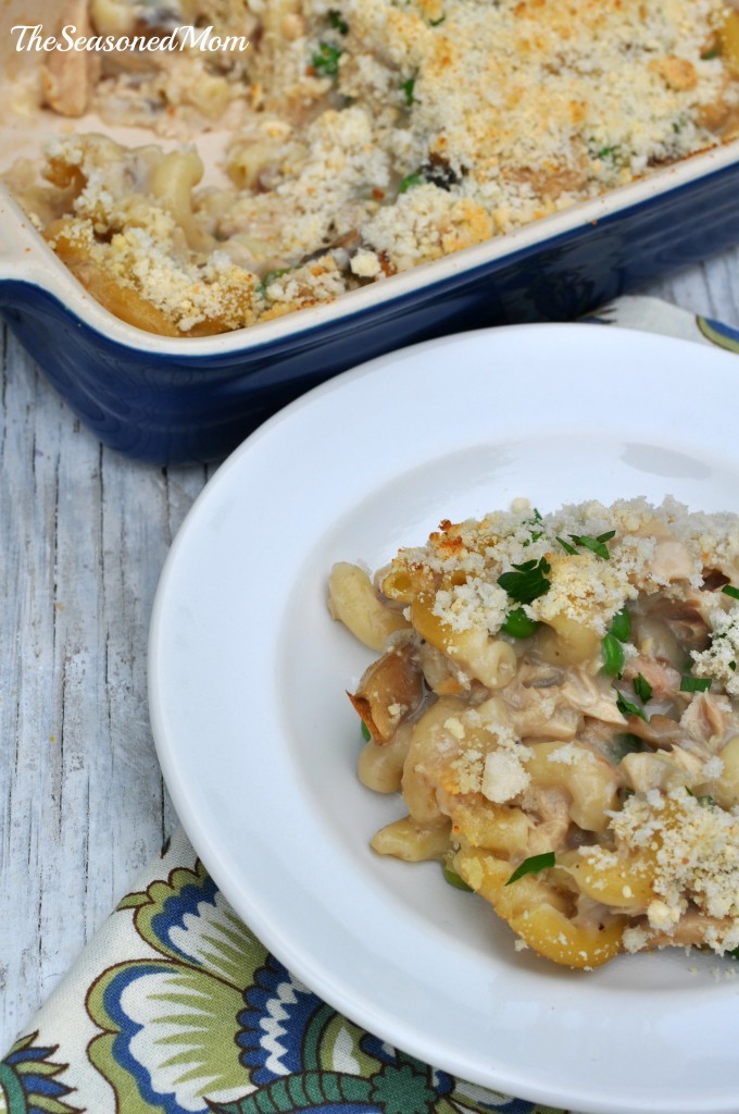 Church Potluck Recipes: 19 Best Casseroles for a Crowd | RecipeLion.com