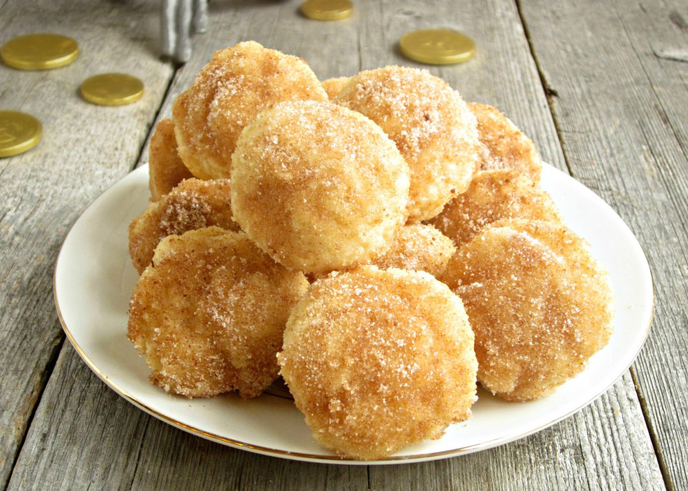 Homemade Baked Jelly Doughnuts | TheBestDessertRecipes.com