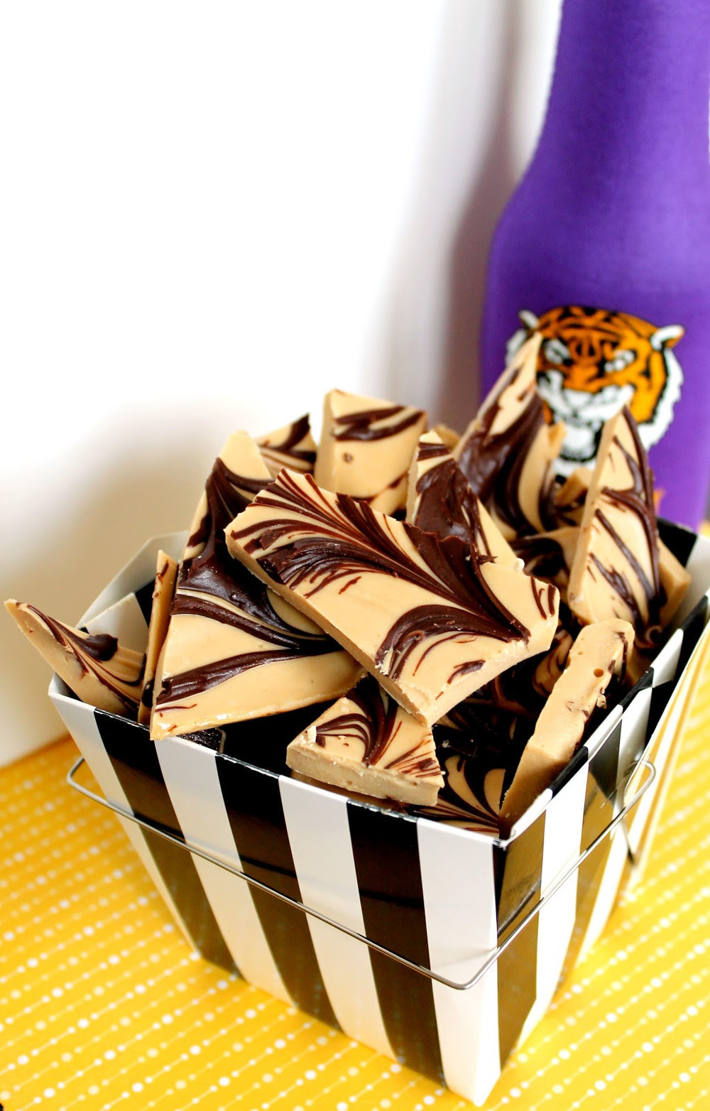 Oh-So-Easy Tiger Butter Candy | TheBestDessertRecipes.com