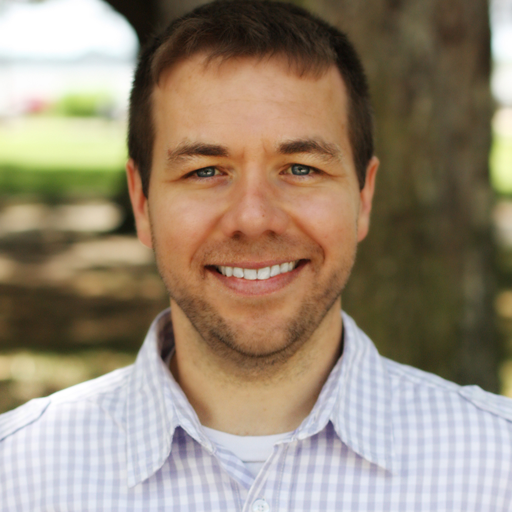 David Dial - Food Blogger | TheBestDessertRecipes.com