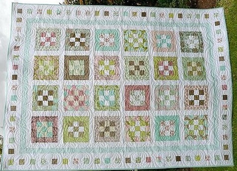 Groves of Gardens Nine Patch Quilt | FaveQuilts.com