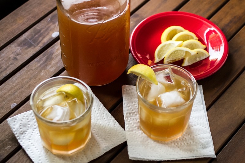 Honey Ginger Lemon Sweet Tea | FaveSouthernRecipes.com