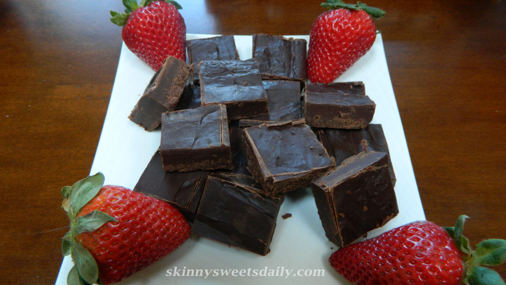Luxury Chocolate Fudge | TheBestDessertRecipes.com