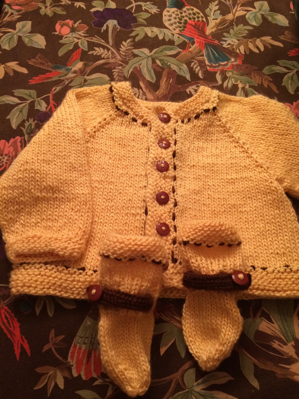 Paintbrush Baby Set | AllFreeKnitting.com