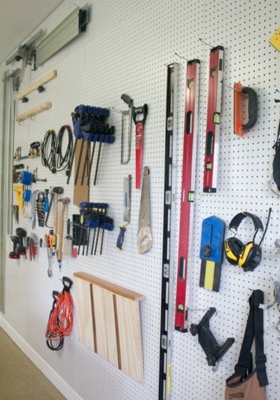 DIY Pegboard Organizer | DIYIdeaCenter.com