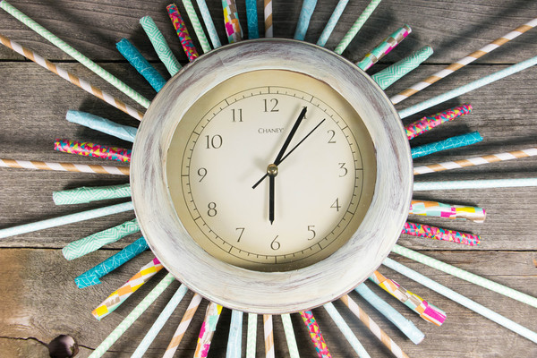 Timepiece Toilet Paper Roll Craft | AllFreePaperCrafts.com