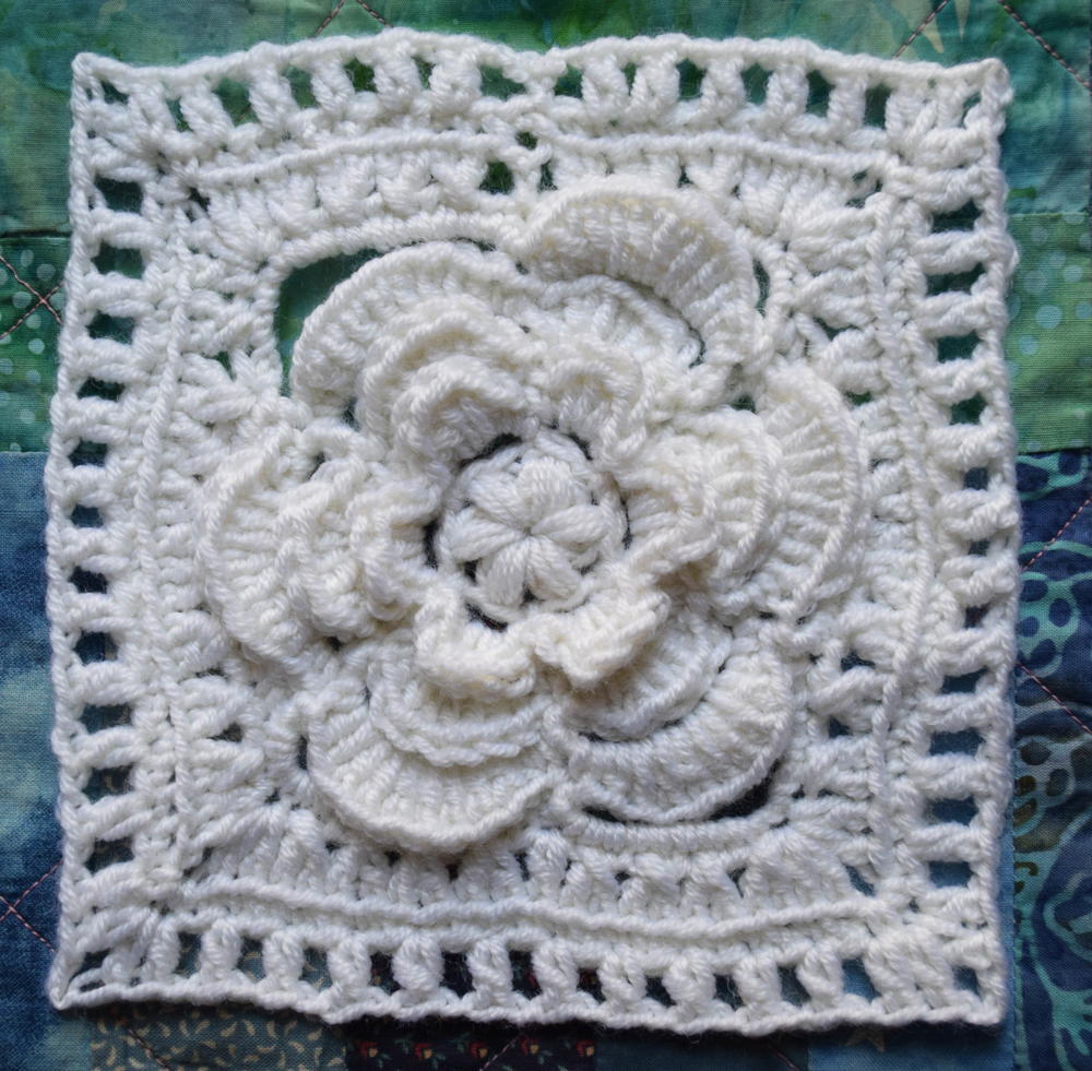Mayapple Crochet Flower Square | FaveCrafts.com