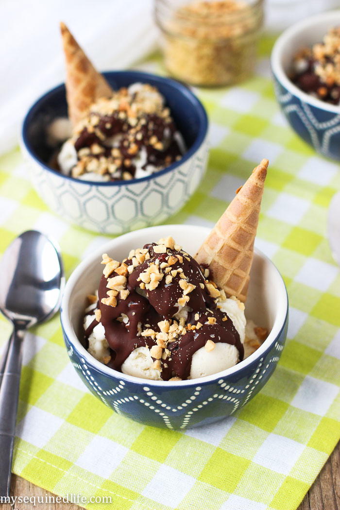 Deconstructed Drumstick Ice Cream Sundaes | RecipeLion.com