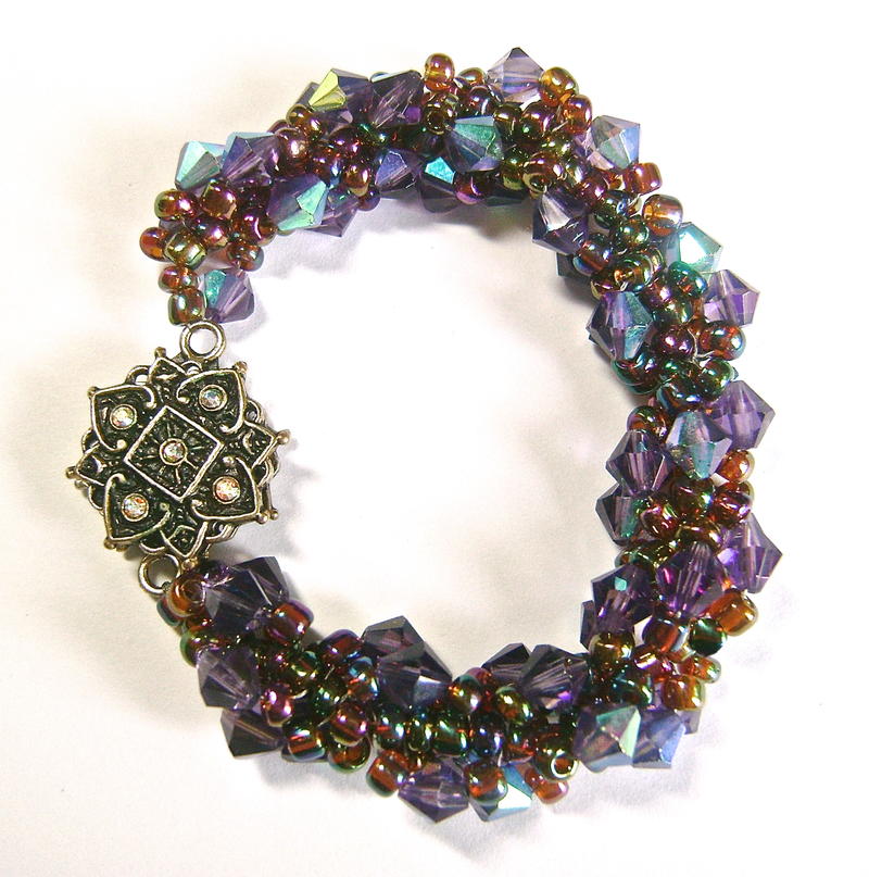 Chic Stashbuster Bead Bracelet | AllFreeJewelryMaking.com