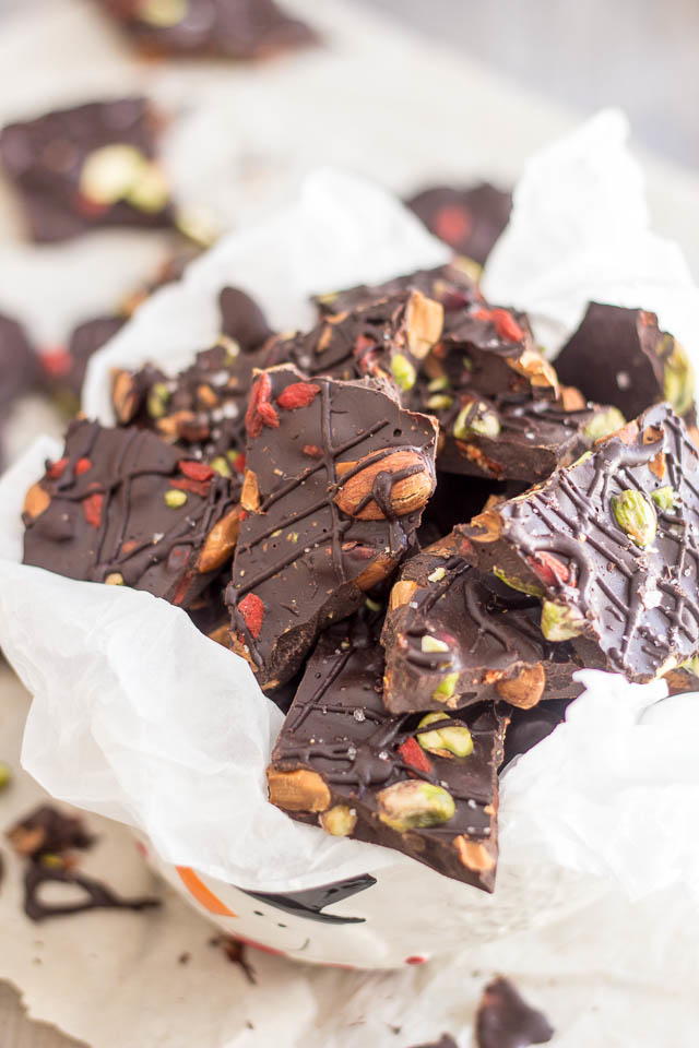Goji Berry and Nut Chocolate Bark | FaveHealthyRecipes.com