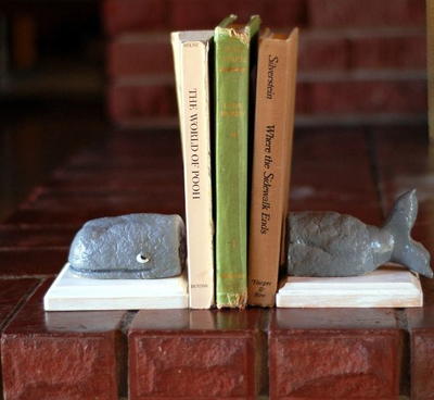 A Whale of a Tale Bookends | DIYIdeaCenter.com