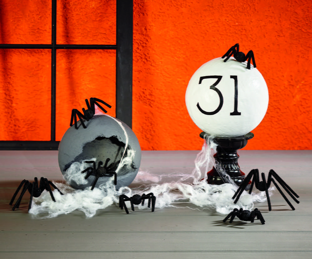 Crystal Ball and Spider Den | AllFreeHolidayCrafts.com