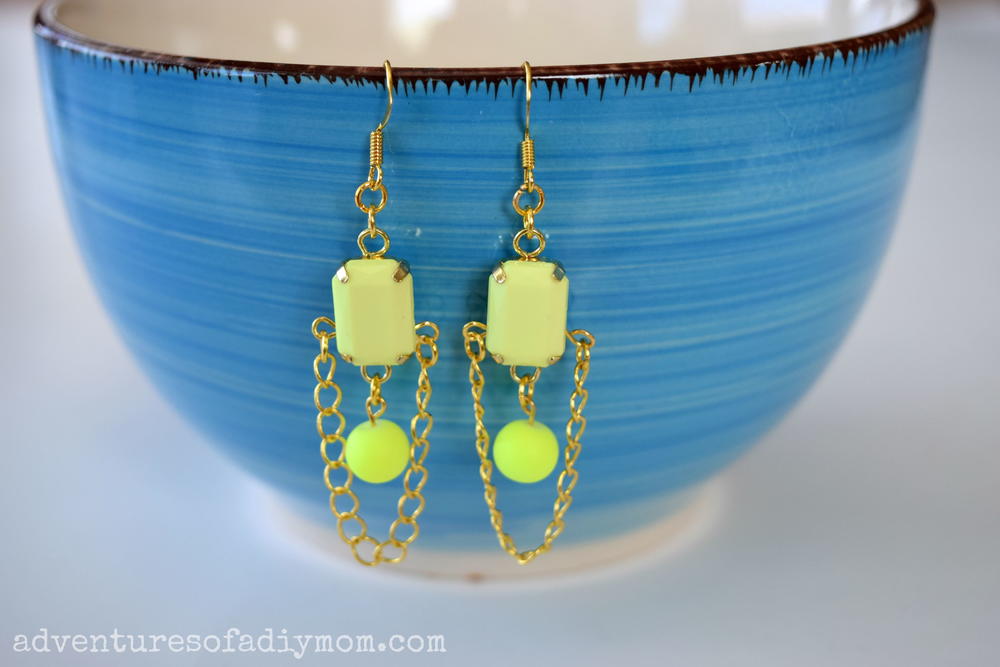 Yellow Neon Pop Earrings | AllFreeJewelryMaking.com