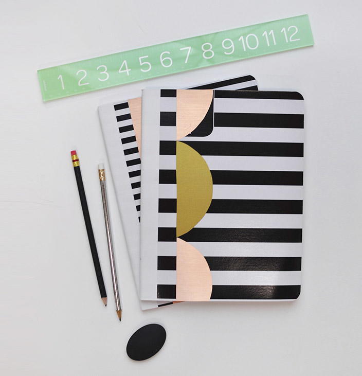 Scalloped Notebook Decals | AllFreePaperCrafts.com