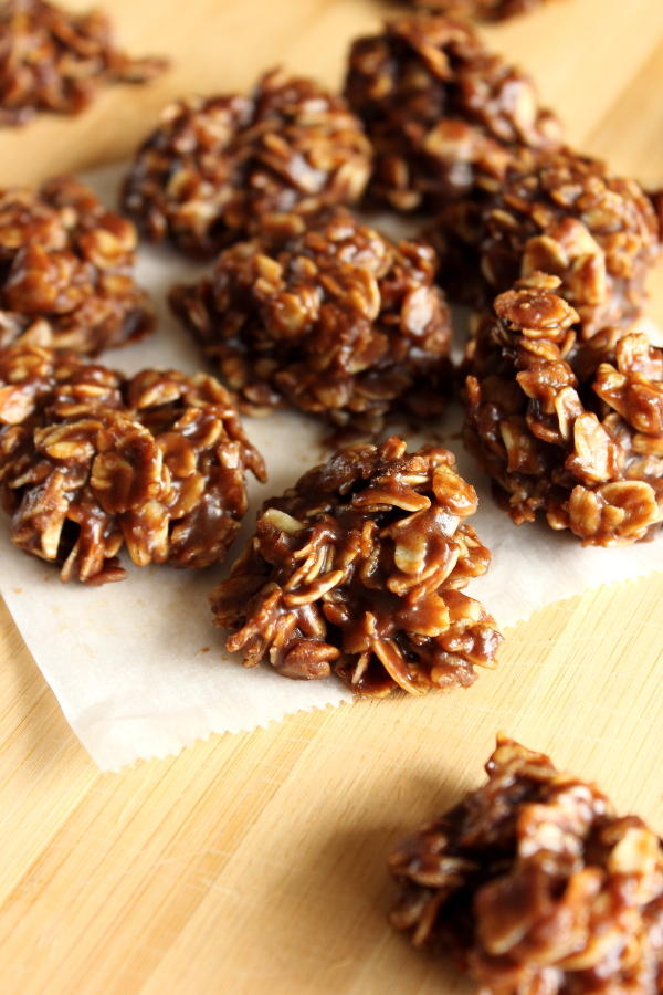 Mini No-Bake Oatmeal Cookies | FaveHealthyRecipes.com