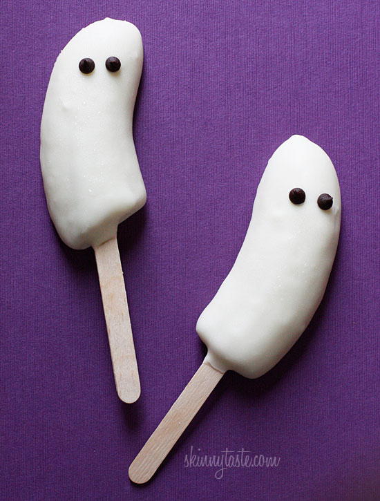 Frozen Boo-nana Pops | FaveHealthyRecipes.com