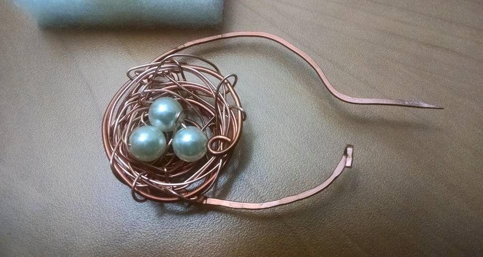 Wire Bird's Nest Pin | AllFreeJewelryMaking.com