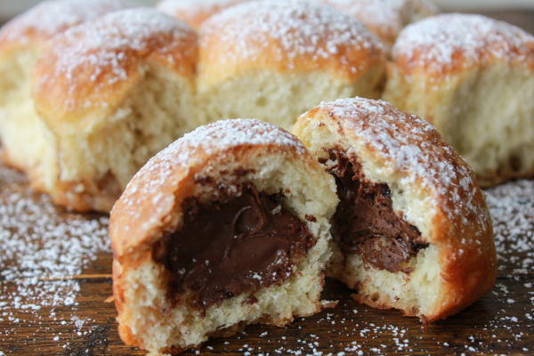 Sweet Surprise Dessert Buns | RecipeLion.com