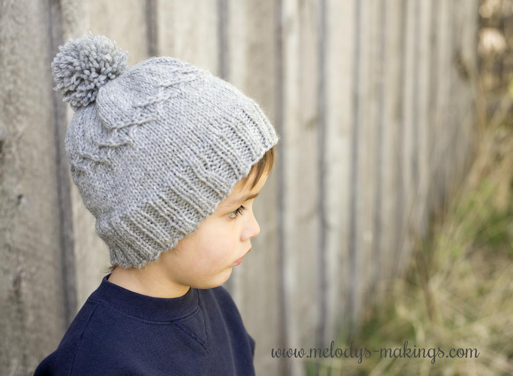 Slouchy Diamond Cap | AllFreeKnitting.com
