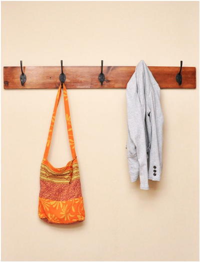 DIY Wooden Coat Rack | DIYIdeaCenter.com