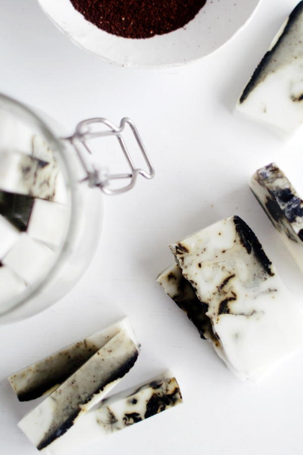 Coffee and Coconut Homemade Soap Sticks | DIYIdeaCenter.com