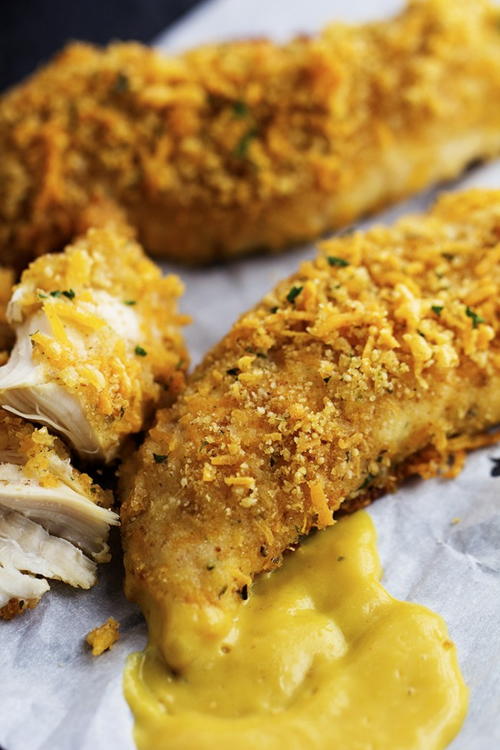Baked Garlic Cheddar Chicken Strips | RecipeLion.com