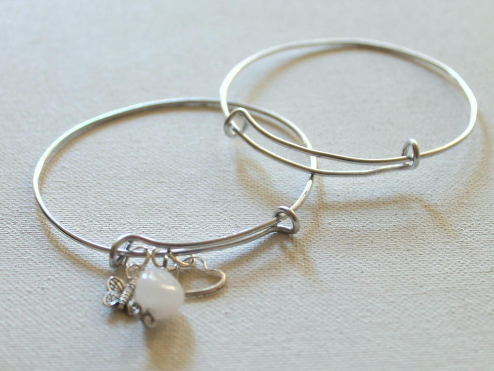 One Size Fits All DIY Bangles | AllFreeJewelryMaking.com