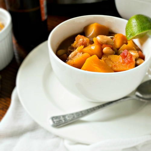 Vegetarian Butternut Squash Chili | FaveHealthyRecipes.com