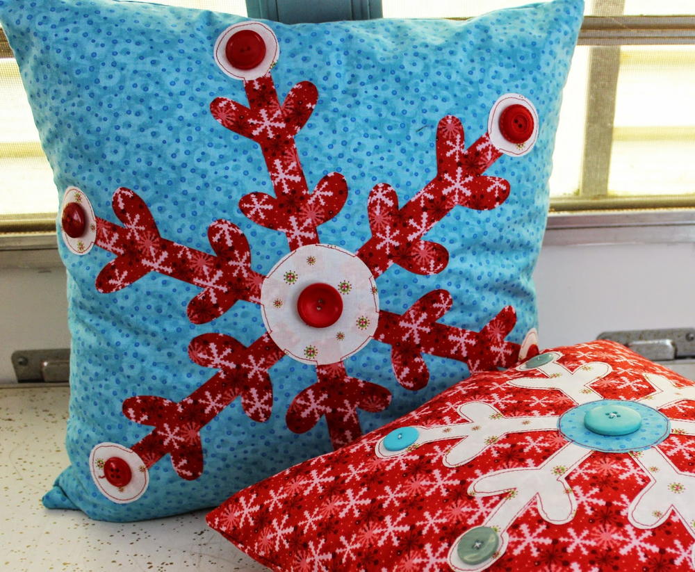 Snowflake Applique for Pillows | AllFreeSewing.com