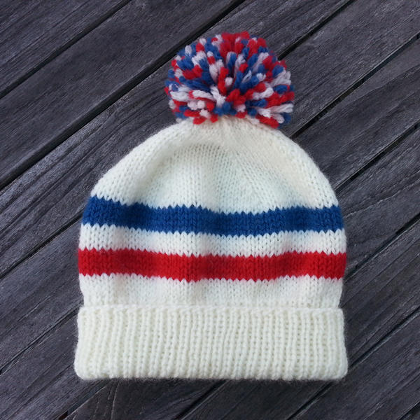 Sports Fan Hat | AllFreeKnitting.com