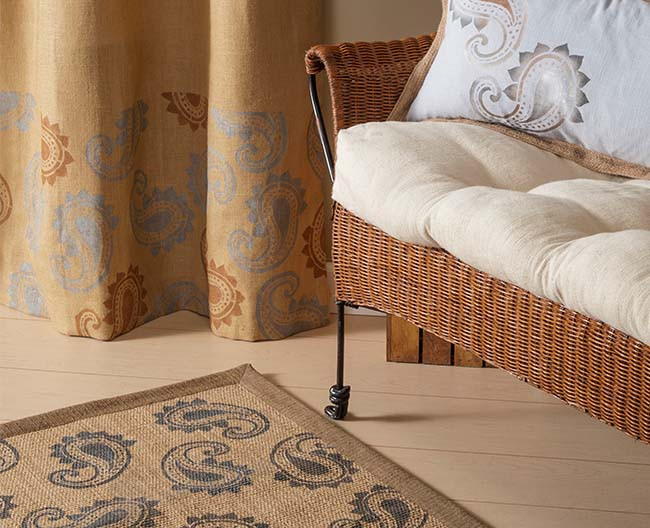 Stenciled Paisley Home Decor Set | DIYIdeaCenter.com
