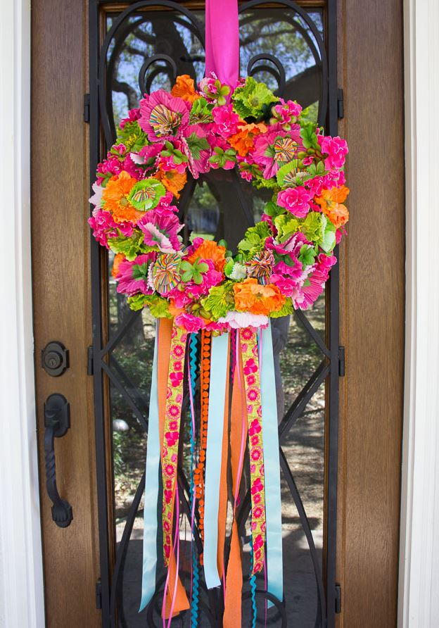 Colorful Fiesta DIY Wreath | AllFreeHolidayCrafts.com