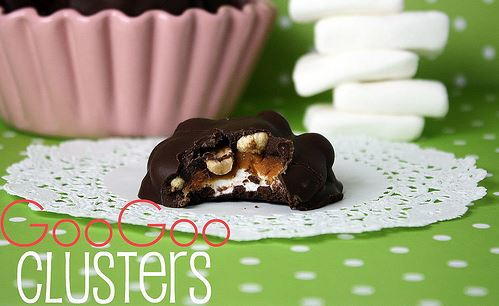 No-Bake Goo Goo Clusters | FaveSouthernRecipes.com