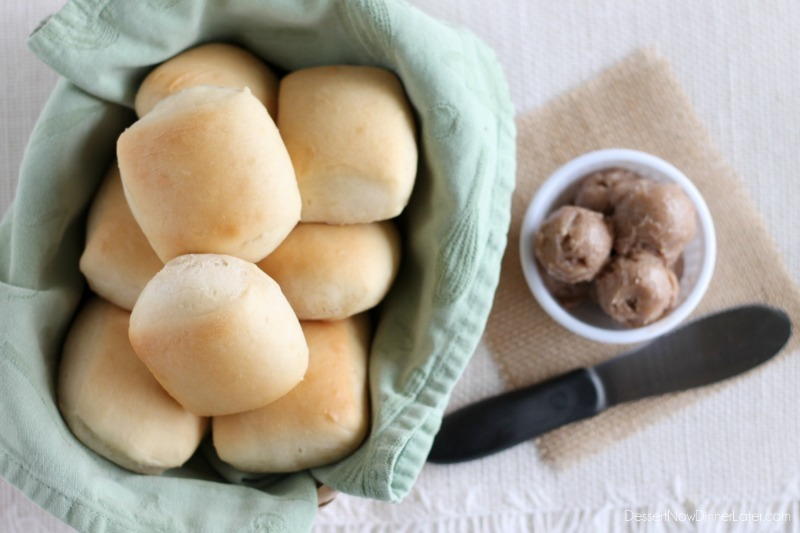 Imitation Texas Roadhouse Rolls | AllFreeCopycatRecipes.com