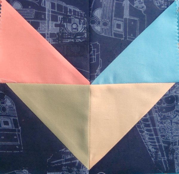 HST Chevron Quilt Block Tutorial | FaveQuilts.com