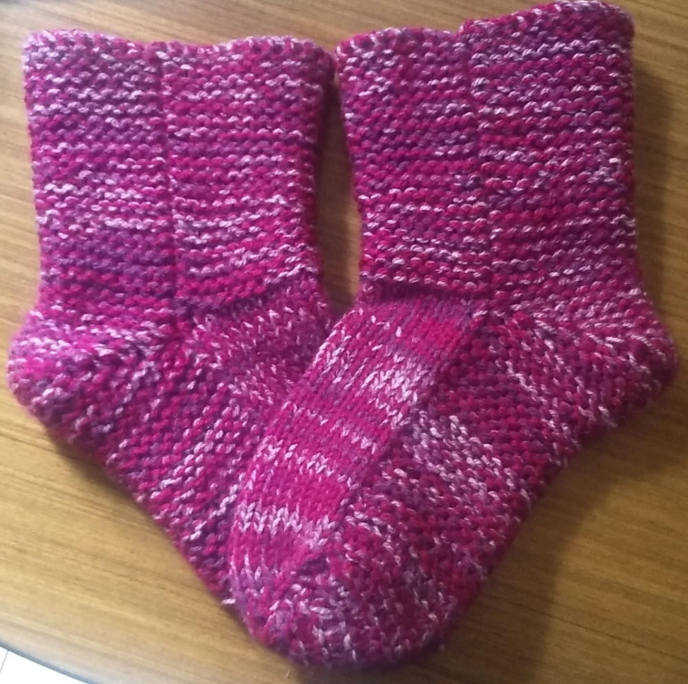 Basic Knit Socks | FaveCrafts.com