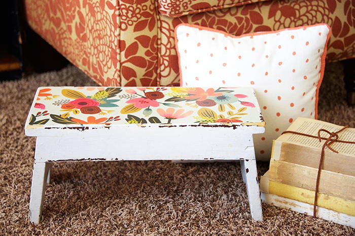 60s Inspired Step Stool | AllFreeHolidayCrafts.com