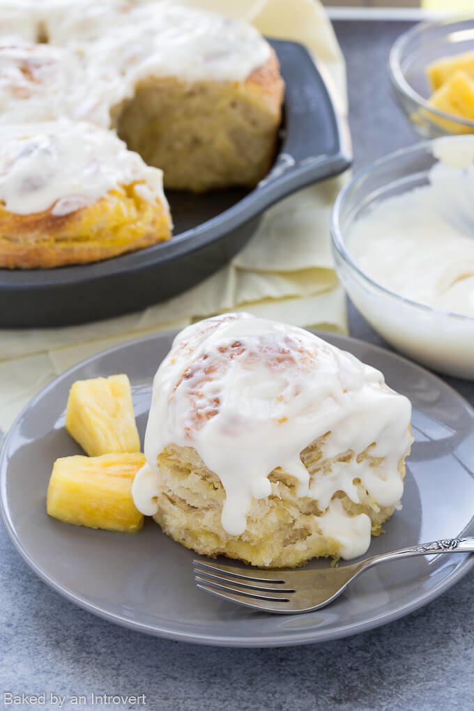 Pineapple Sweet Rolls Recipe | RecipeLion.com
