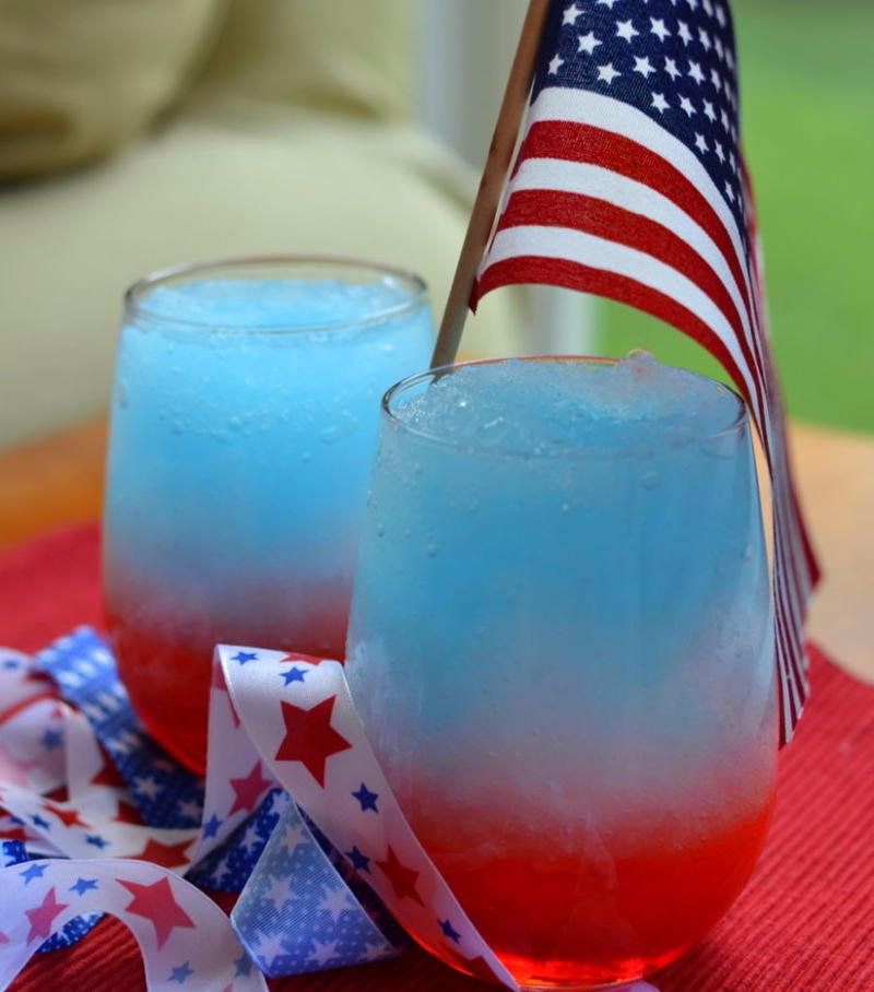 Red White & Blue Slushies | RecipeLion.com