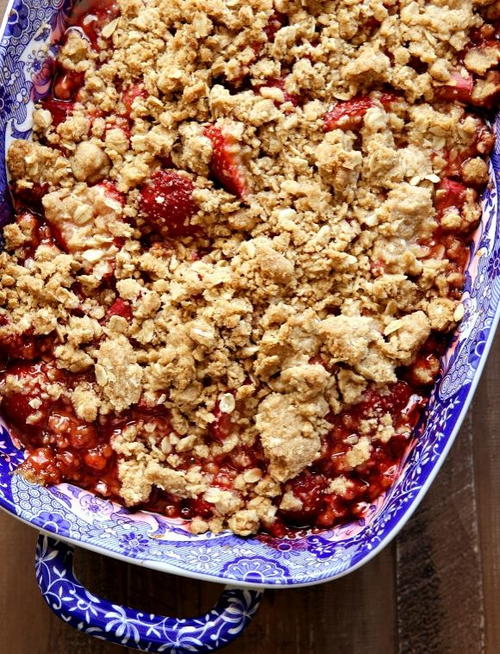 Strawberry, Raspberry, and Rhubarb Crisp Recipe | FaveSouthernRecipes.com